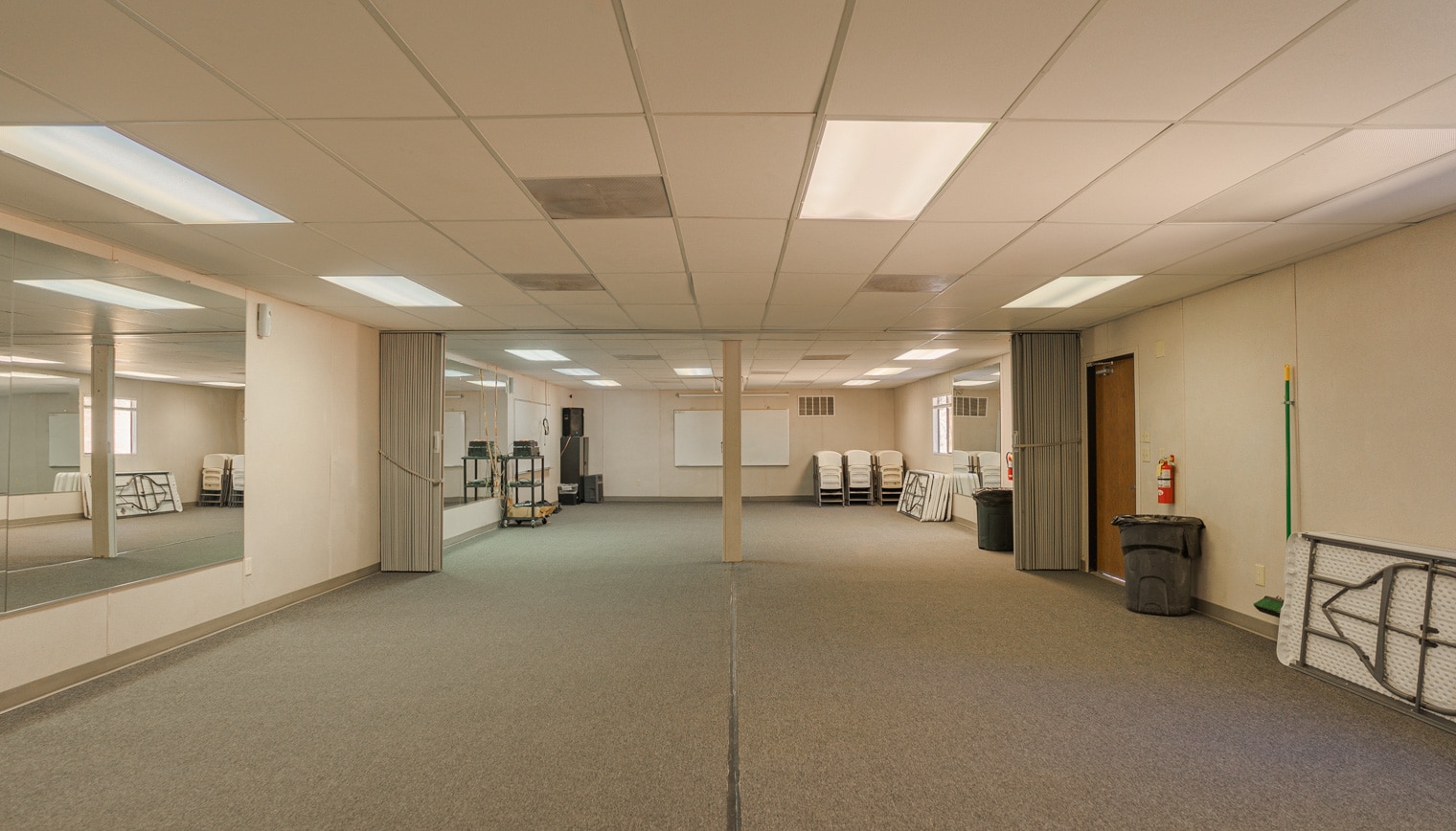 Eagle - Pali Retreat